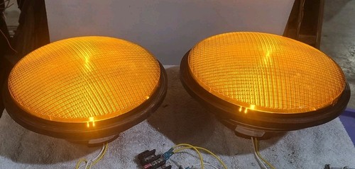 TWO-Yellow Traffic Light Signal LED Leotek 12 inch lenses | eBay