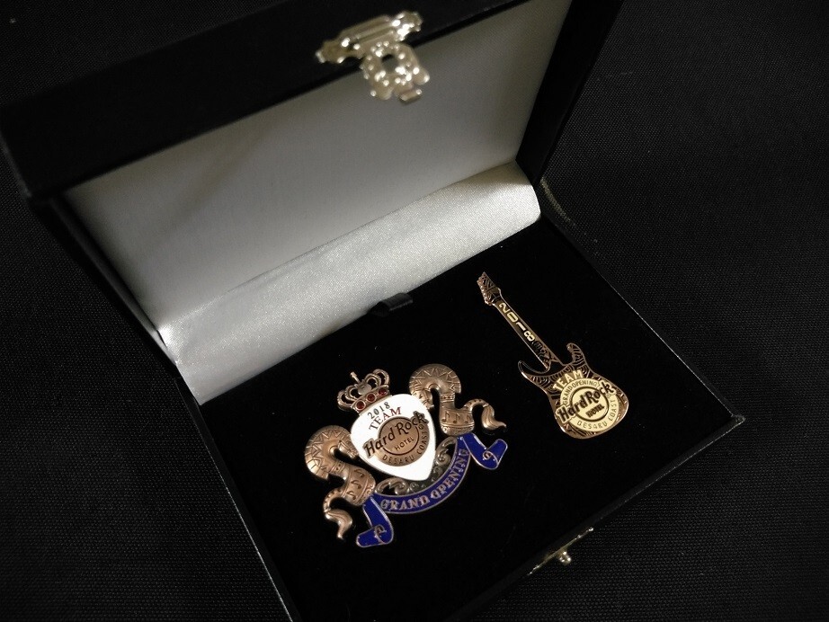 Hard Rock Hotel DESARU COAST Grand Opening TEAM (STAFF) Pin Box Set ...