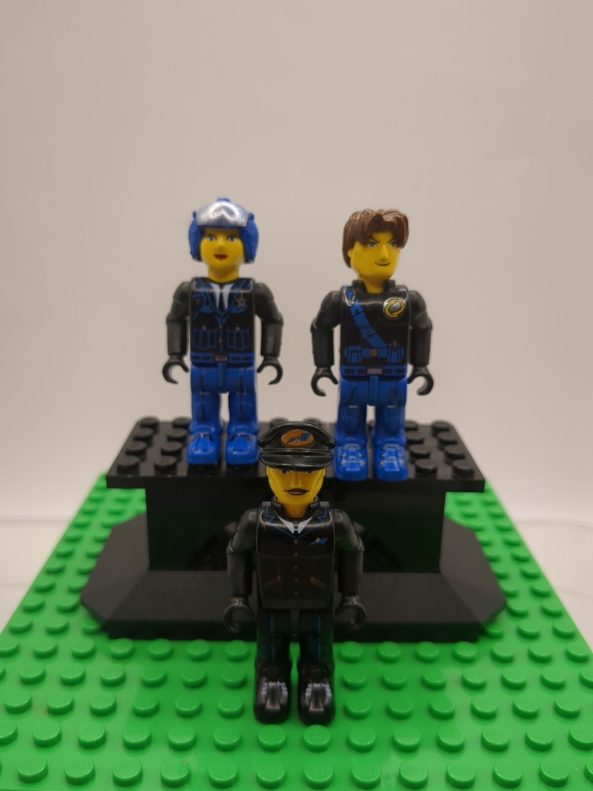 LEGO Jack Stone 4 Juniors Minifig Figure with Blue Vest And 2 ...