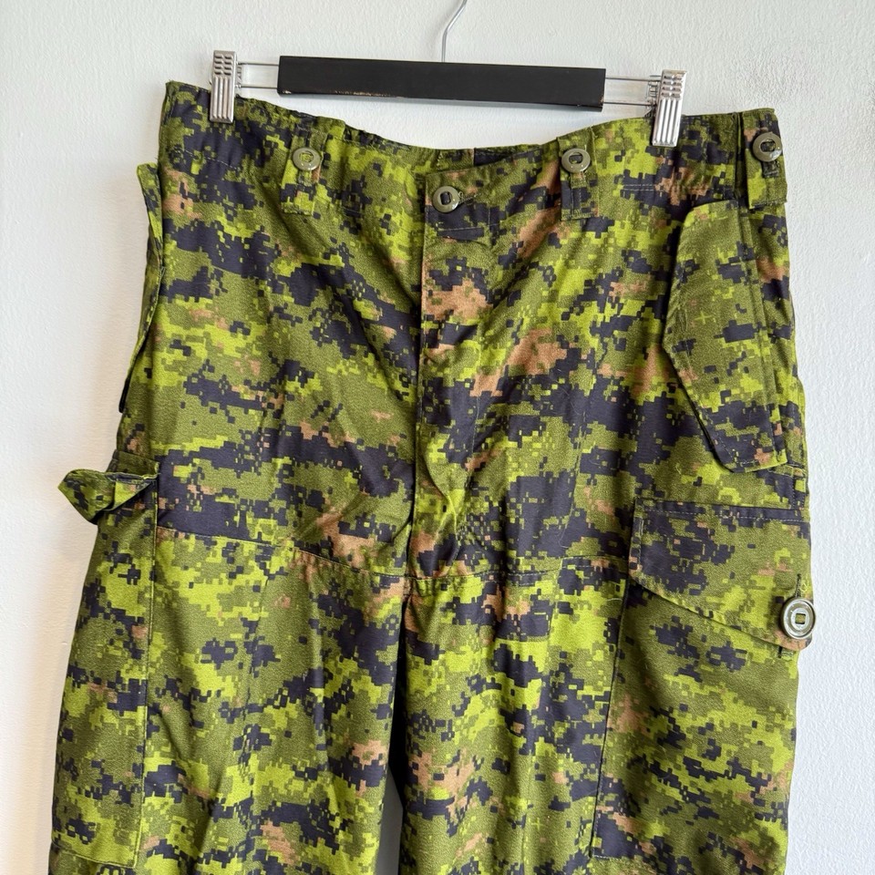 1990s Canadian Army Consoltex Digital Camo Uniform Set Deadstock XXL | eBay