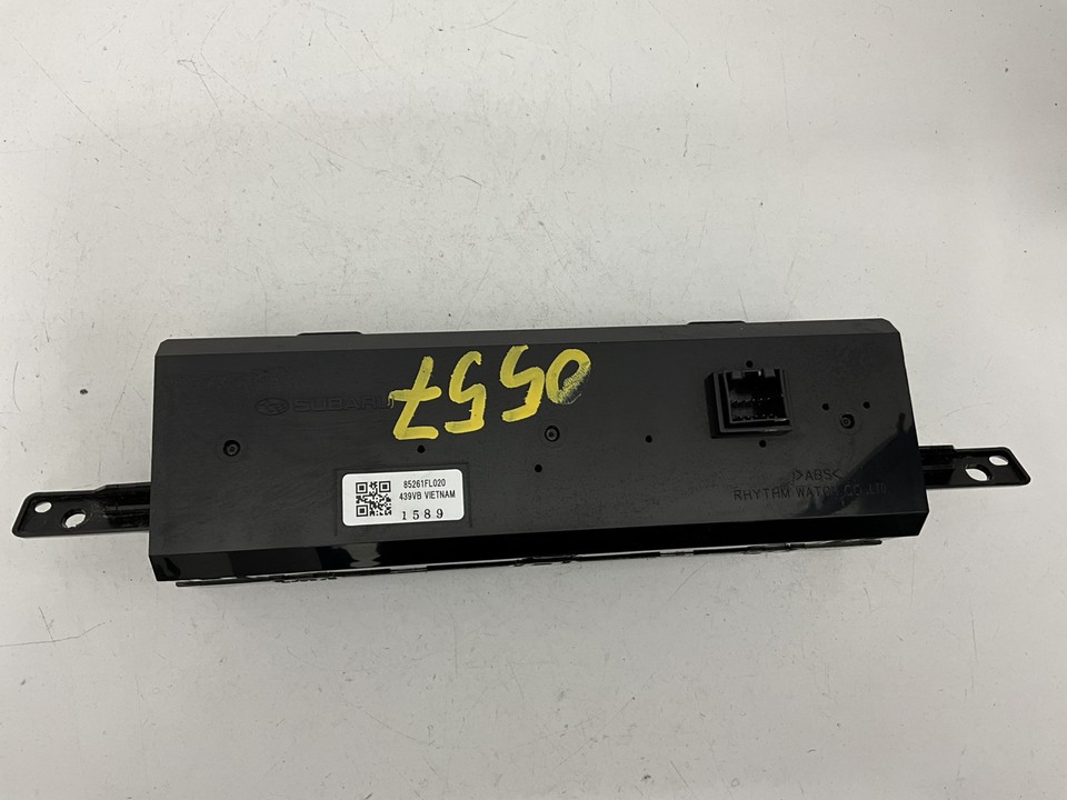 2020 Subaru Forester Impreza Display Screen Computer Unit 85261FL020 ...