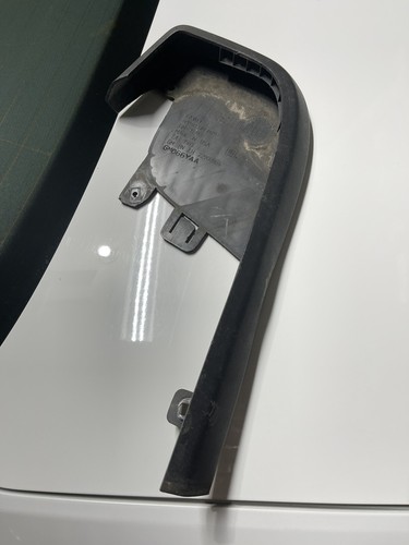 2015-2019 Chevrolet Colorado GM 22900984 Left Rear Bumper Corner Pad ...