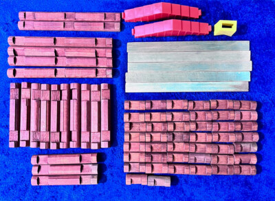 Vintage Lincoln Logs -71 Assorted Building Pieces: Wood 68 Plastic 3 | eBay
