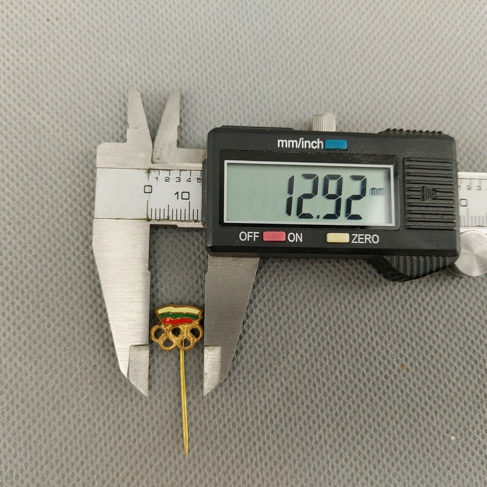 BULGARIAN OLYMPIC COMMITTEE NOC PIN 1960s GENERIC #3001 | eBay