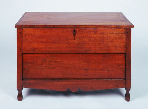 Exceptional small scale Southern Federal Cherry SUGAR CHEST 1800-10 | eBay