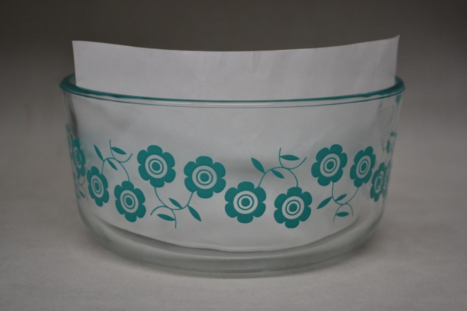 Vintage Pyrex Glass Teal Flower Bowl #7201 | eBay