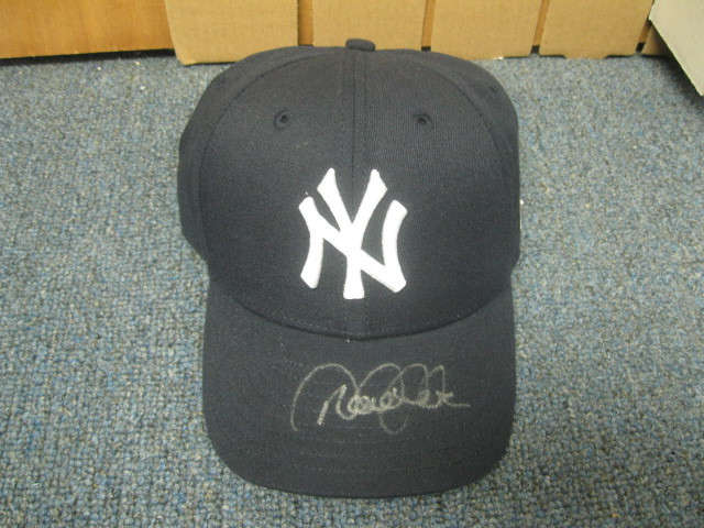 Derek Jeter | Autographed Baseball Memorabilia & MLB Merchandise