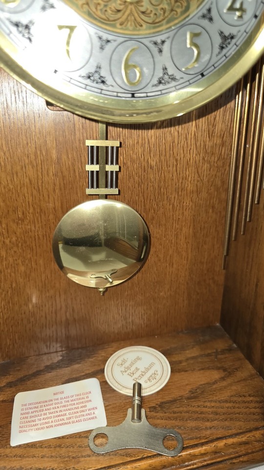 Vintage 1996, Howard Miller Chime/Pendulum Mechanical Wall Clock Model ...