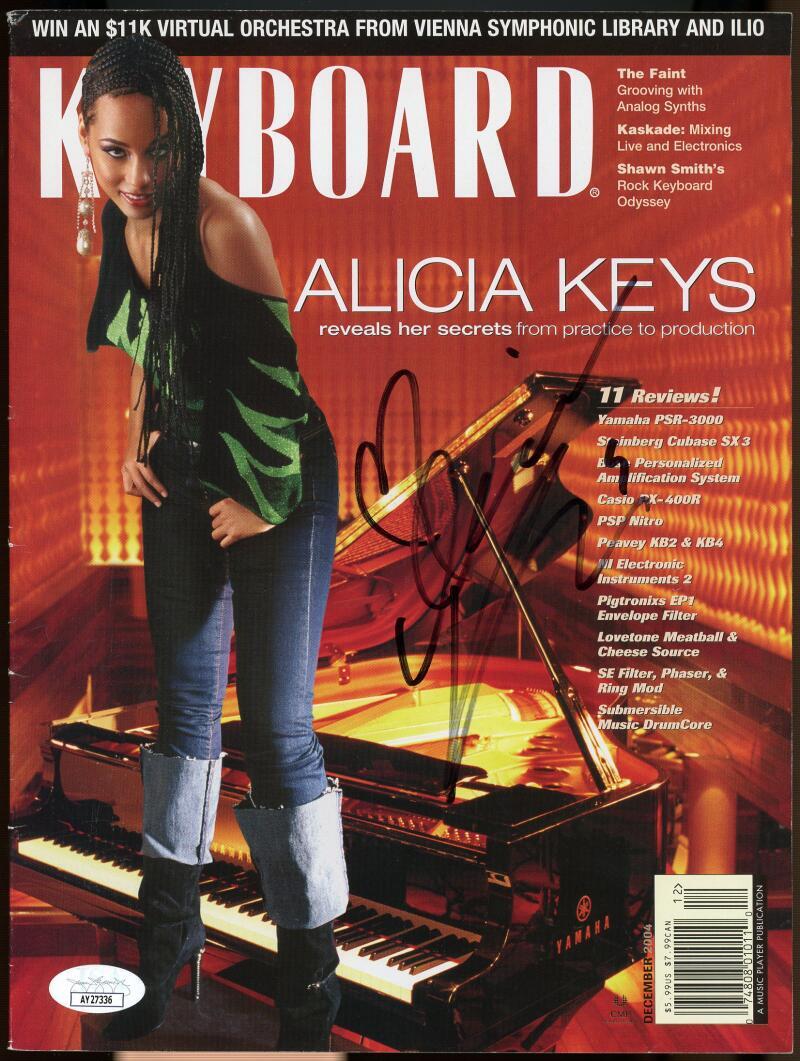 Alicia Keys Se Filtró Alicia Keys Debuts Her New Makeup Line At The