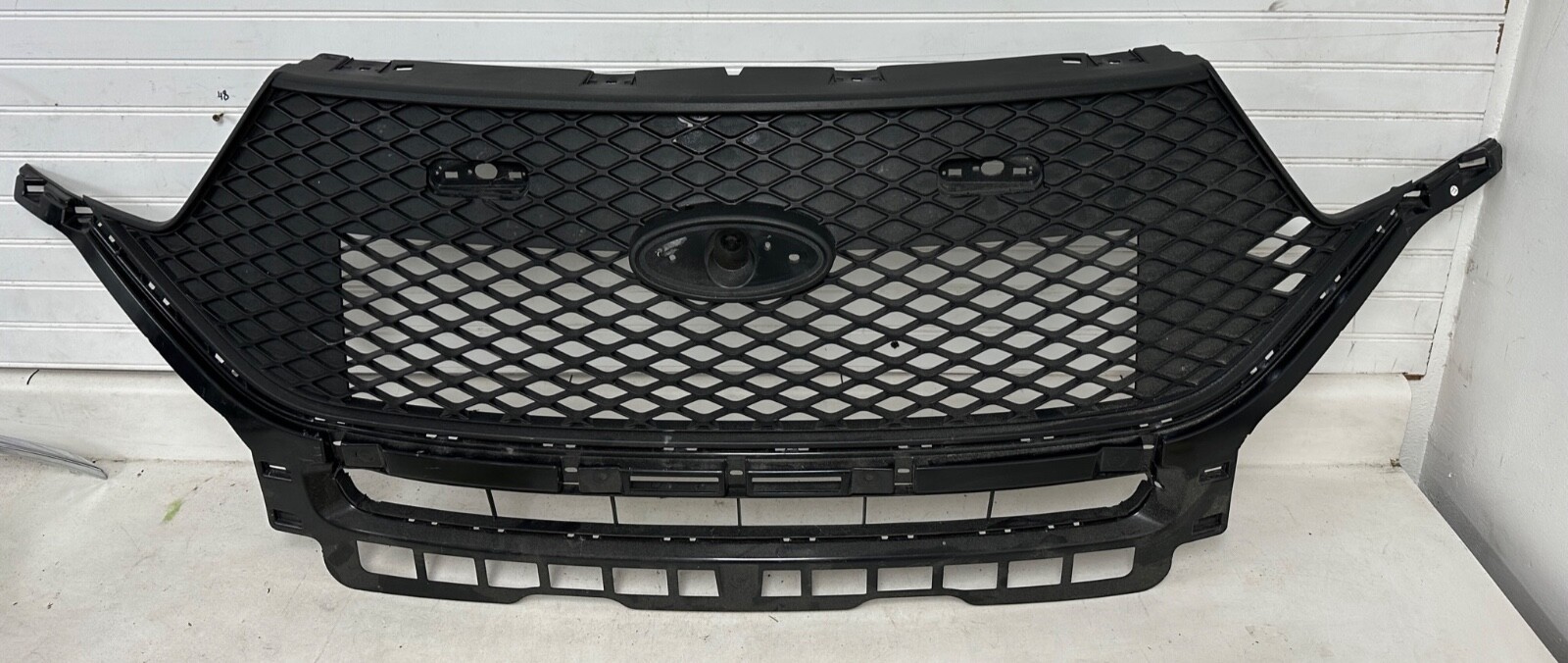 2020-2023 FORD EXPLORER POLICE FRONT BUMPER UPPER RADIATOR GRILLE LB5B ...