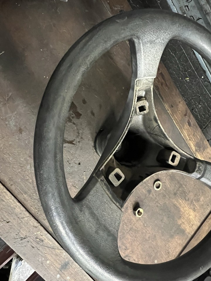 Toro Wheel Horse 270H 267H 268H 265H Steering Wheel 98-1472 w/ Cover ...