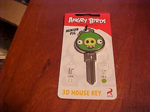 Angry Birds MINION PIG - House Key Blank - Collectable - TE2 /kw1 free ...