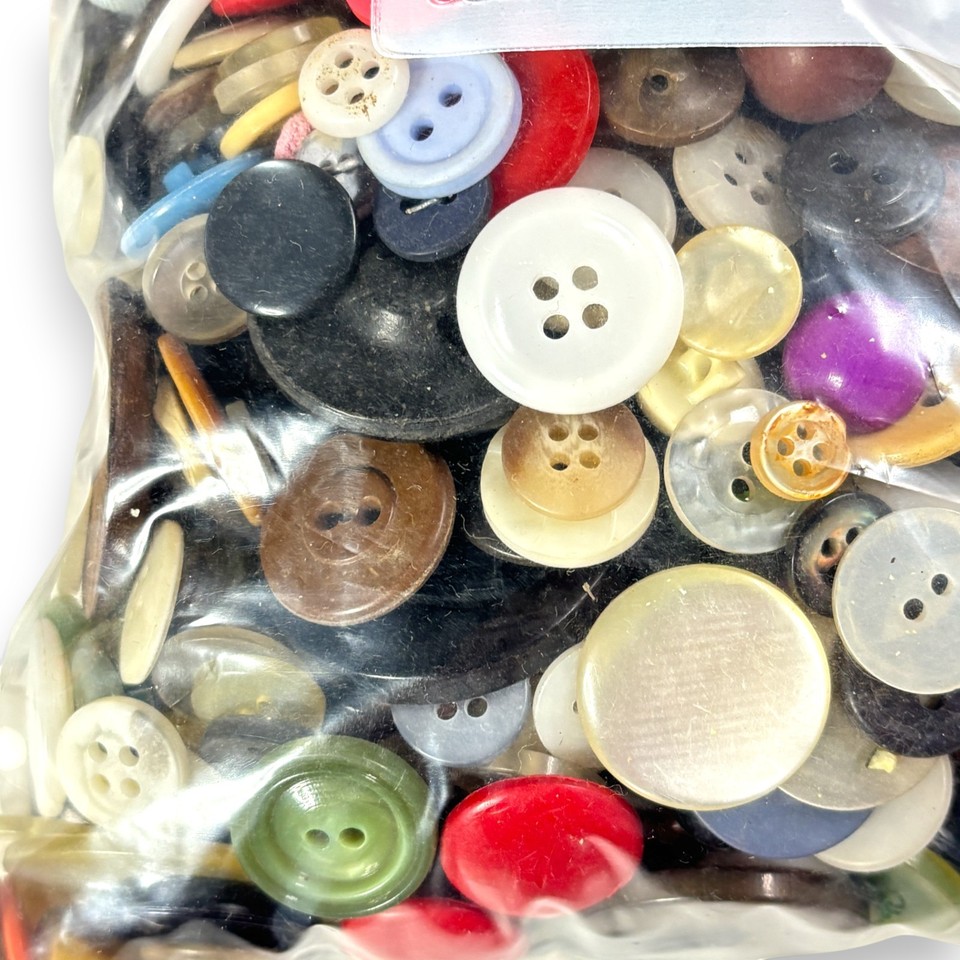 2 Pounds Mid-Century Mixed Plastic Shell Bone Wood Buttons for Craft ...