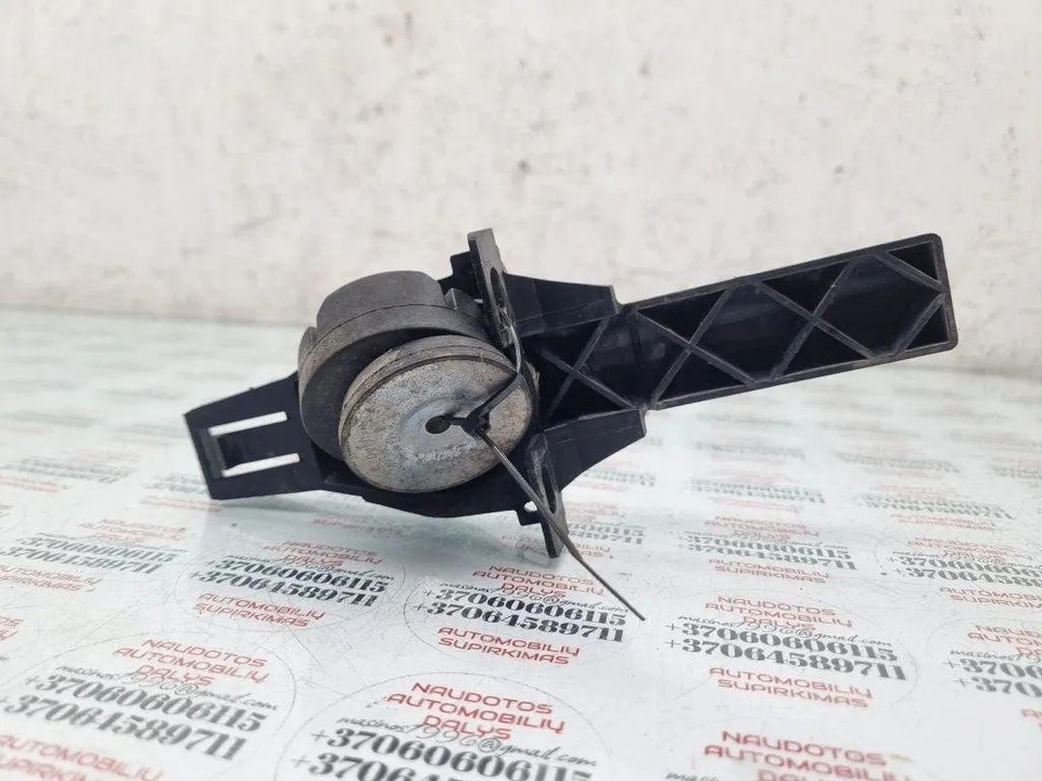 AUDI A4 8EC, B7 Radiator Holder 8K0805201 2.00 Diesel 2008 31451441 ...