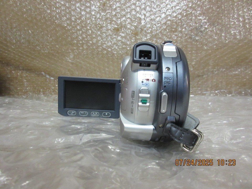 Canon DC100 Silver DVD 25x Optical Zoom Digital Video Camcorder w ...