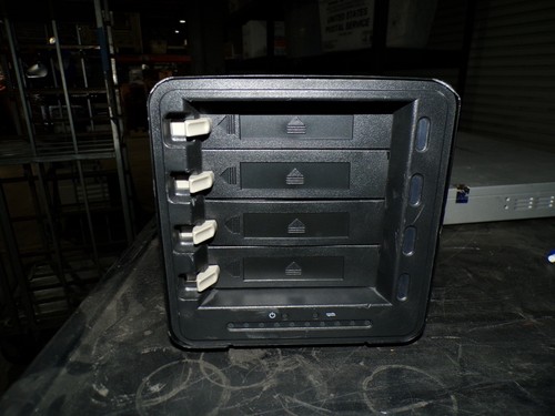 DROBO DATA ROBOTICS DRO4D-D 4 BAY HARD DRIVE REDUNDANT STORAGE | eBay