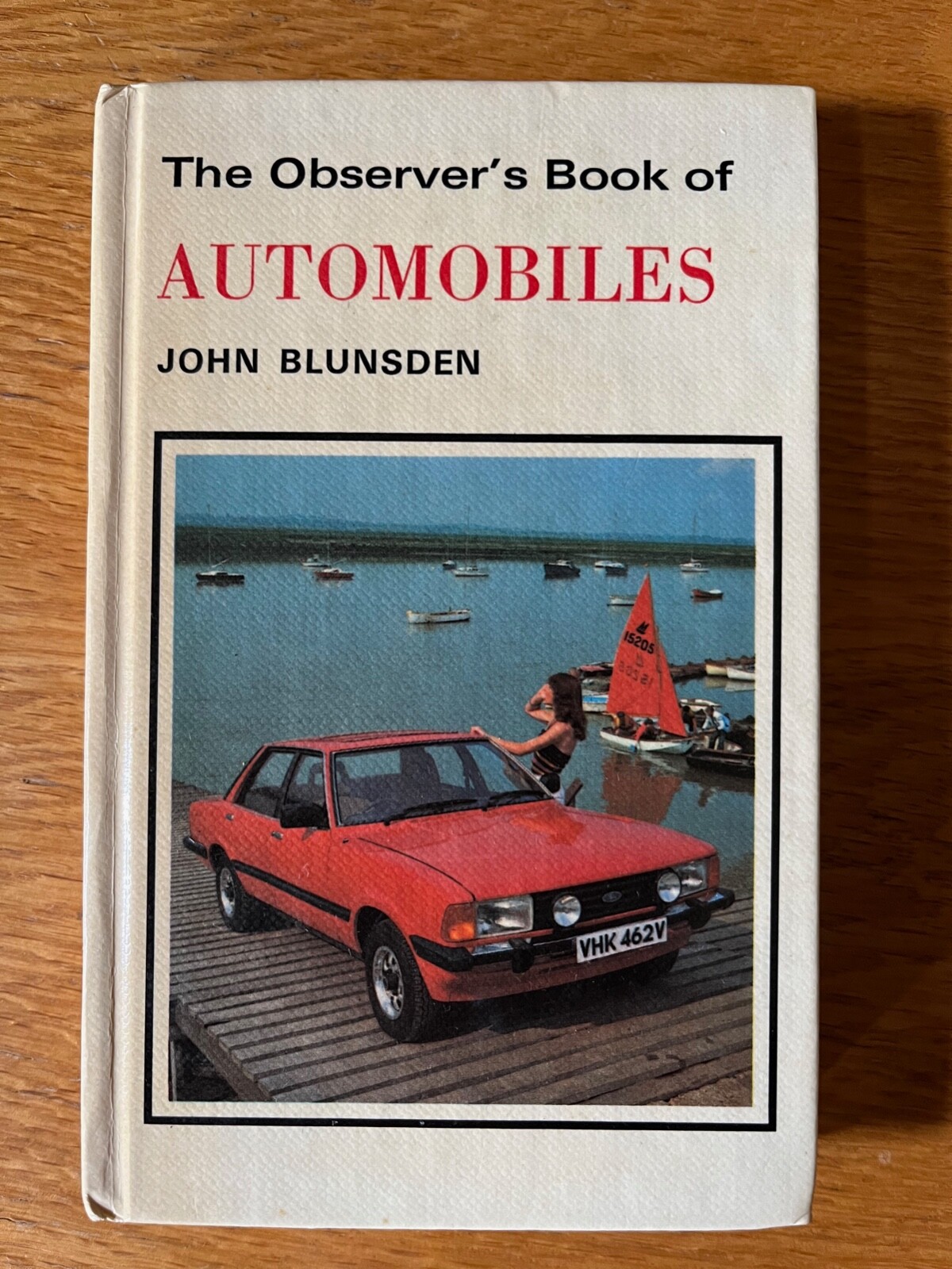 The Observers Book of Automobiles | eBay.de