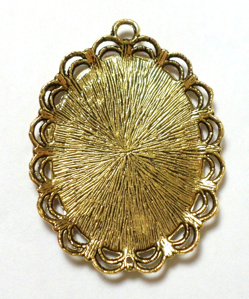 4 of 40x30mm Antique Gold Victorian with Lacey Oval Edge Ribbon Pendant ...