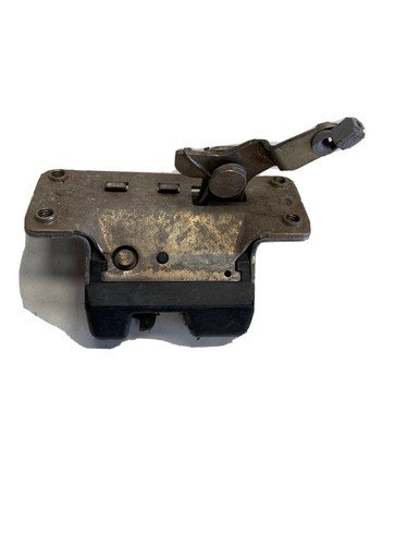 Tailgate Tail Gate Catch Rear 90563999 Wagon Commodore VZ VY VX VT ...