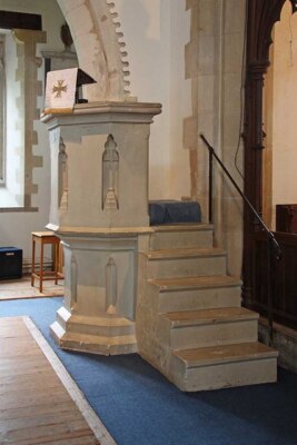 Photo 6x4 Holy Cross, Felsted, Essex - Pulpit c2009 | eBay UK