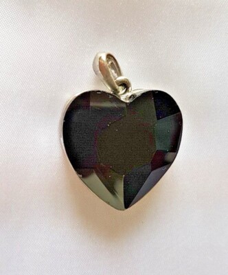 Heart ~ Pendant ~ Black Glass Stone ~ Silver Tone Metal | eBay