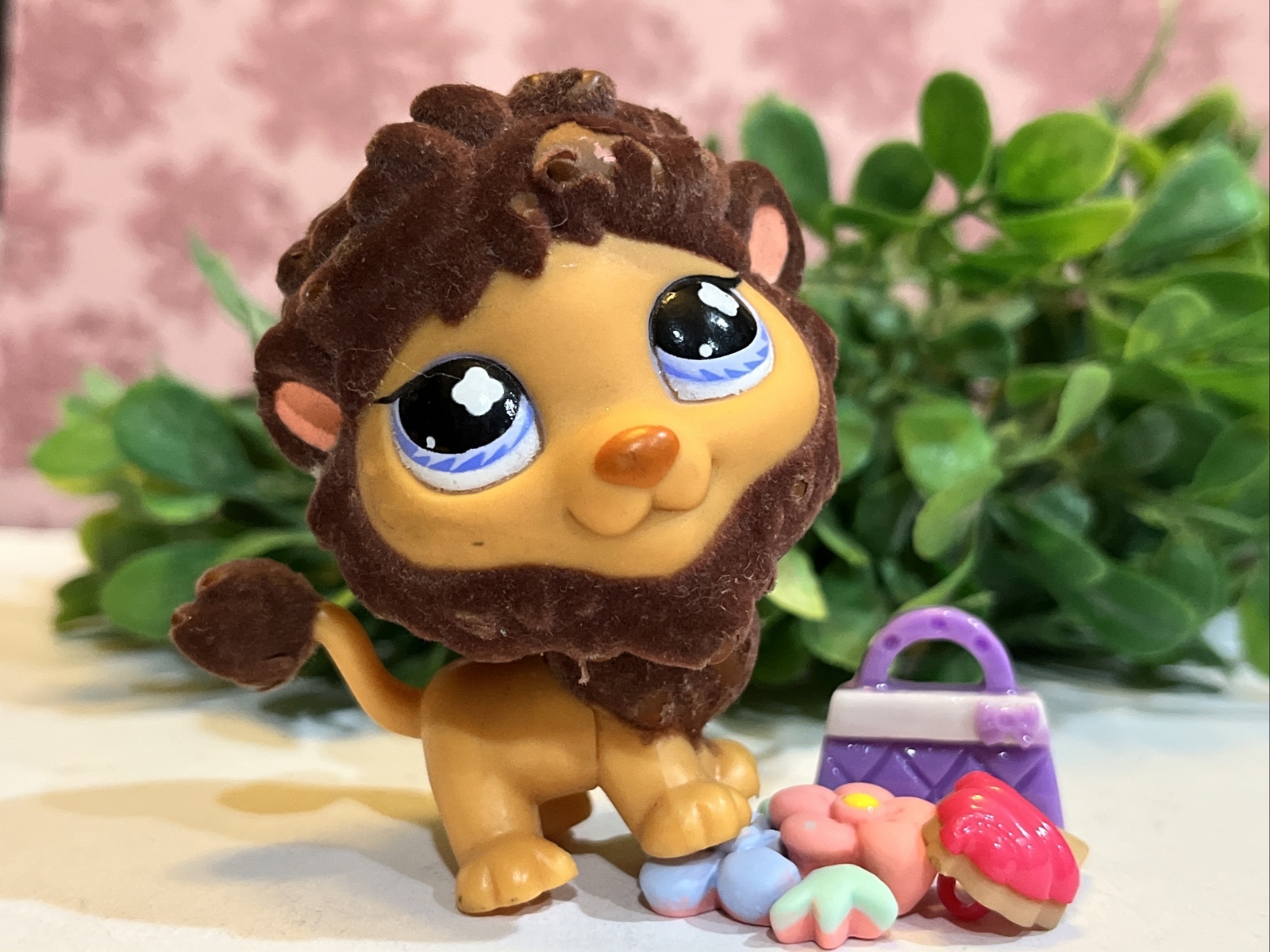 Littlest Pet Shop 809 LPS Authentic Flocked Brown Tan Lion Blue Eyes | eBay