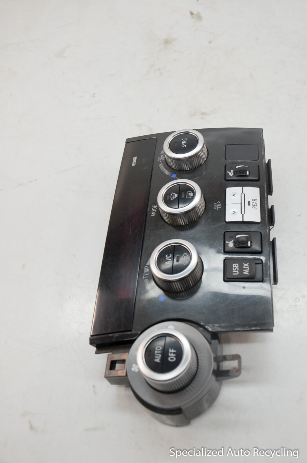 2014 TOYOTA SEQUOIA AUTOMATIC DUAL ZONE TEMPERATURE CLIMATE CONTROL ...