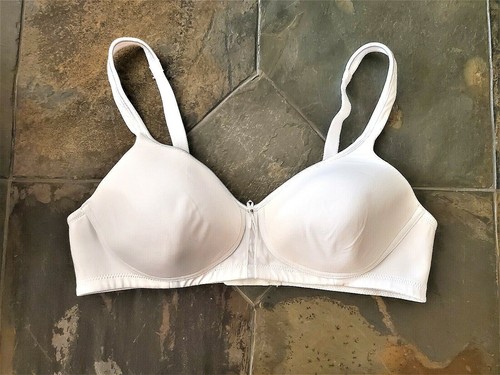 36B Vanity Fair Body Caress Convertible Wireless Full Coverage Bra ...