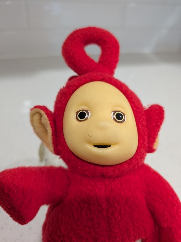 Vintage Teletubbies Avon Coin Purse Keychain Red Po Plushie With Zipper ...