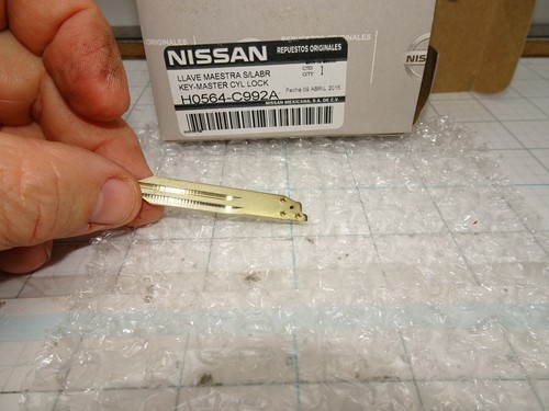 Nissan H0564-C992A Key Blank Master Box is Trash | eBay