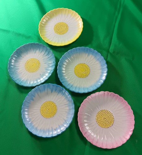 Vintage Japanese Porcelain Mini Plates – Set of 5 – Multicolor Floral ...