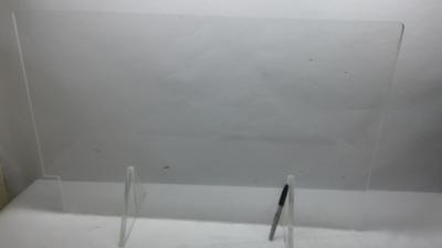 Large acrylic lab safety shield, beta radiation radioactivity shielding ...