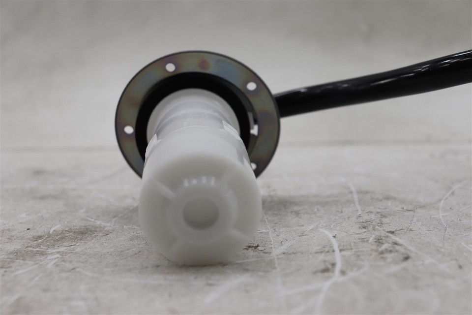 NEW OEM Fuel Tank Roll Over Valve 311553R500 for Azera Cadenza 2011 ...