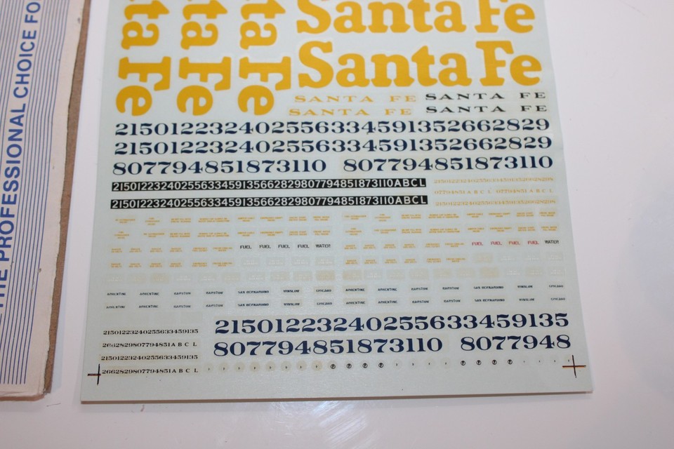 Microscale Decals HO Santa Fe Diesels Blue/Yellow Warbonnet + Merger ...
