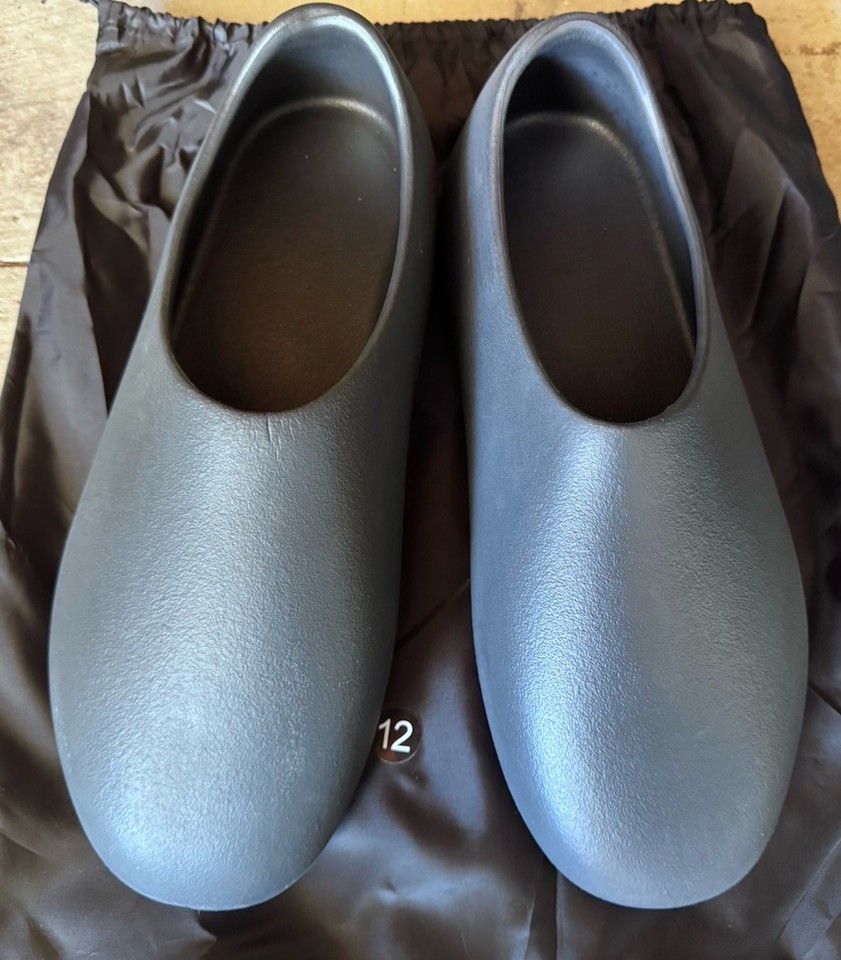 YZY SL-01 Black Size 12 Onyx Brand New (Ye Yeezy Slippers) | eBay