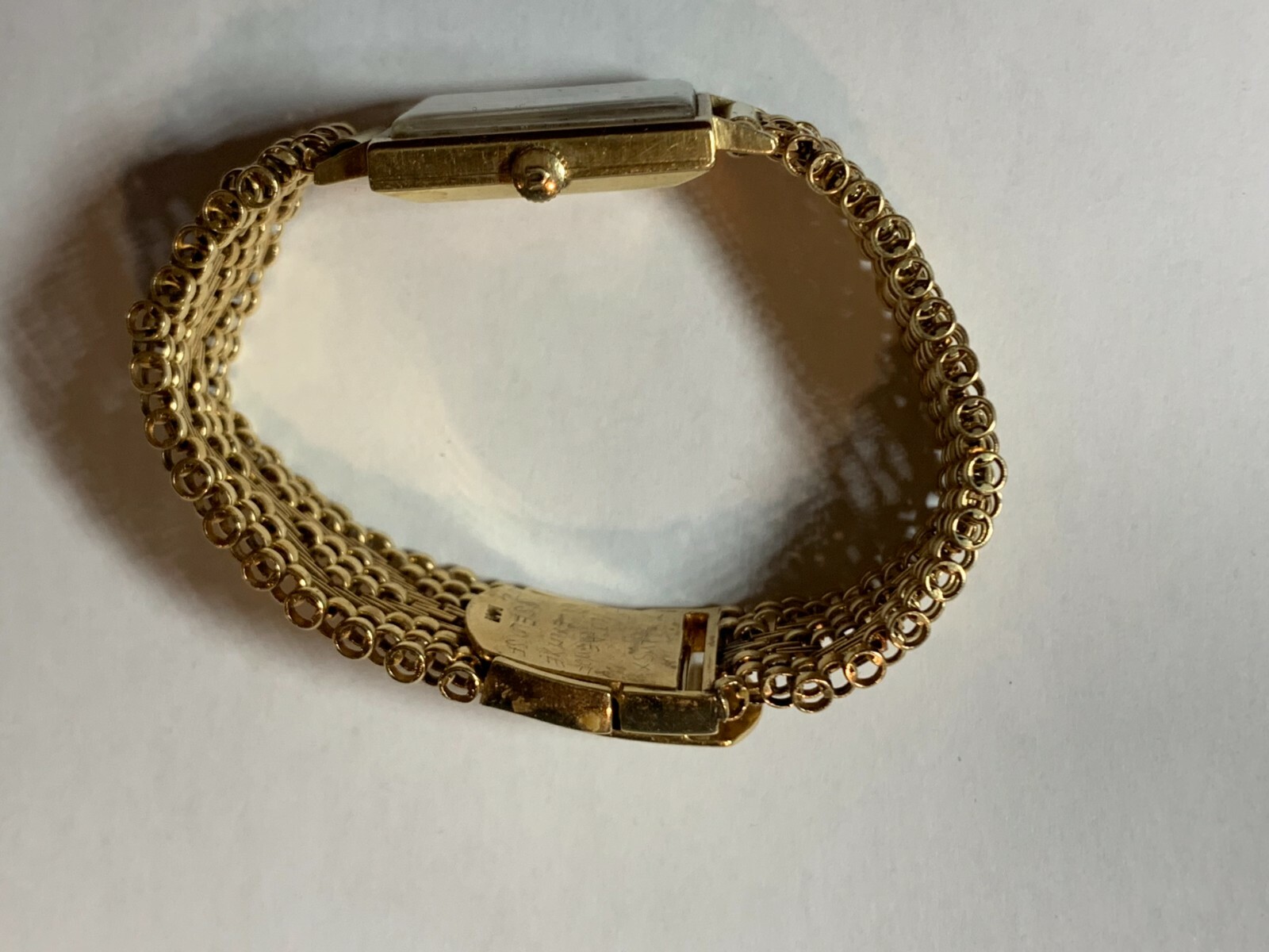 14 K GOLD GOLD WATCH with Handsome Mesh bracelet 6 3… - Gem