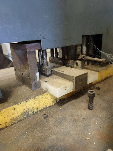 Arnim EZ Punch Oldcastle/Vistawall Storefront Punch Set Up FG-5100 Read ...