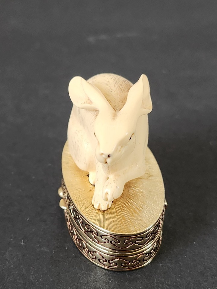Vintage 1980s-1990s Imperial Rabbit Netsuke Style Cinnabar Perfume ...