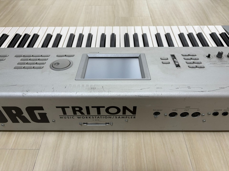 For Parts Korg Triton 61-Key Keyboard Synthesizer Sampler with Power ...