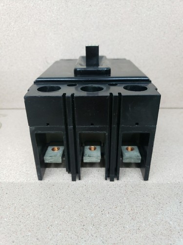 Federal Pacific NEJ233125 Type NEJ 240VAC 125A 3 Pole Circuit Breaker ...