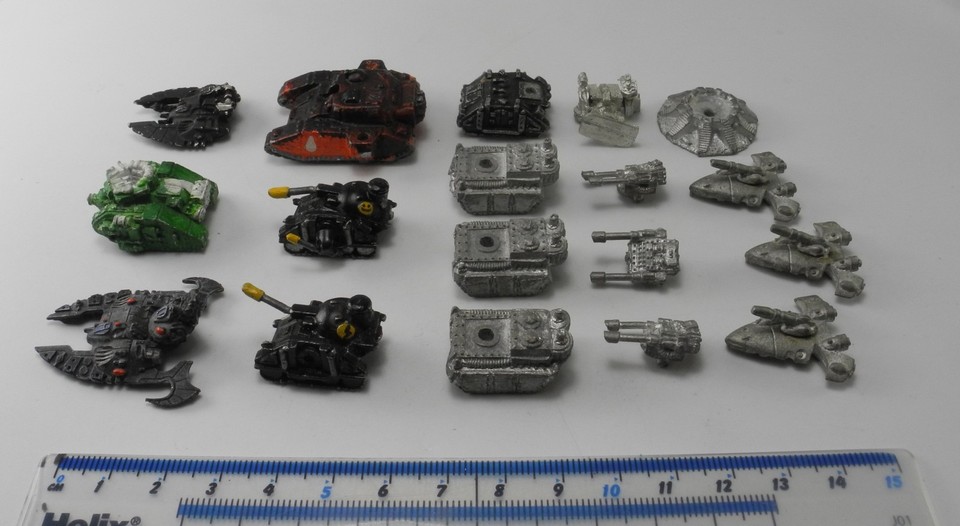 Damaged / Incomplete EPIC 40K FIGURES Metal Chaos Eldar Army Parts Job ...