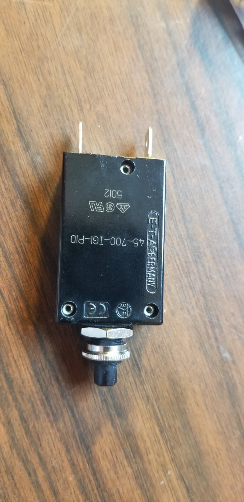 ETA 45-700-IG1-P10-0005 5A Thermal Fuse Circuit Breaker 250VAC 28VDC ...