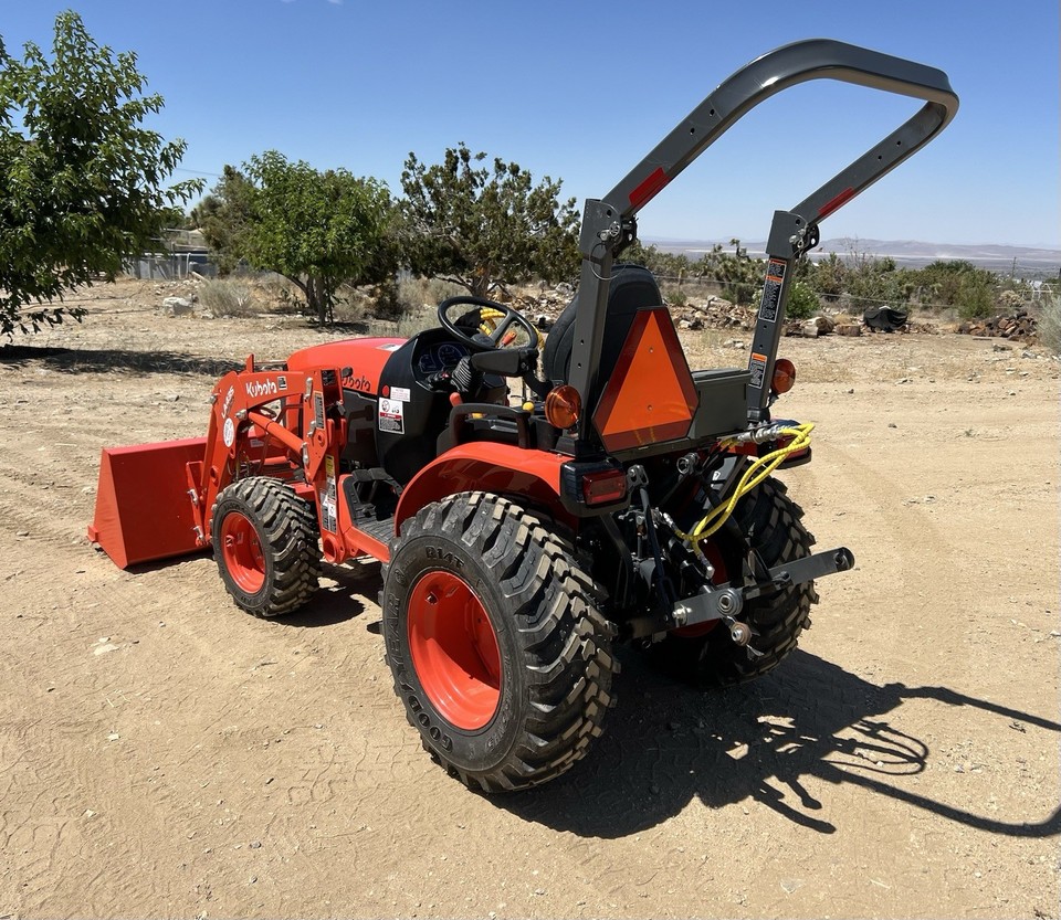 2022 Kubota B2601 Tractor w/LA435 Front Loader w/19hrs | eBay