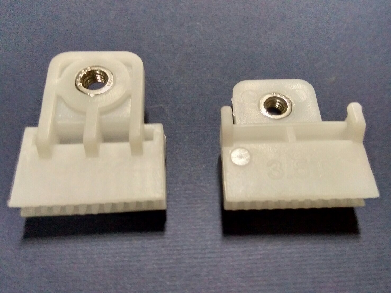 Door glass window track clips for Isuzu Rodeo D-Max Holden Trooper ...