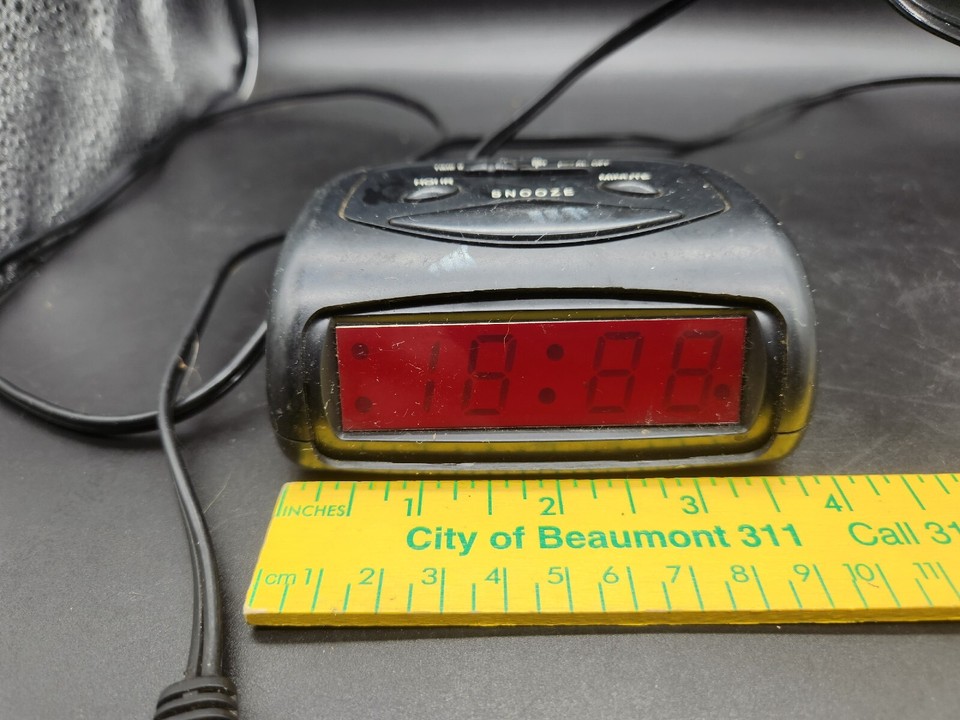 Advance Alarm Clock Model 3139 Battery Backup | eBay