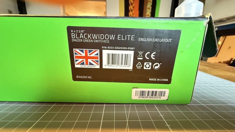 Razer BlackWidow Elite Mechanical Gaming Keyboard - Green Clicky Keys ...