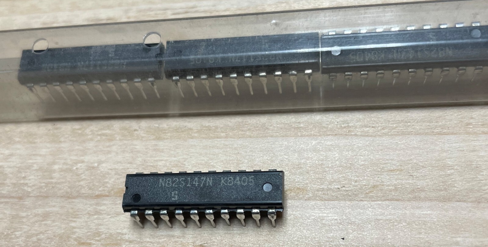 QTY 1 Signetics N82S147N 4-K bit TTL Bipolar PROM Integrated Circuit | eBay