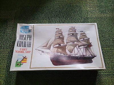 life-like hobby kits 09215 Joseph Conrad Cadet School Ship Model (F75 ...