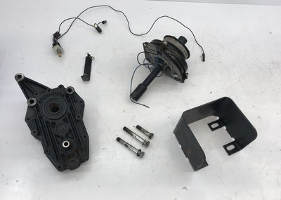 JOHN DEERE 316 318 322 330 332 420 430 REAR PTO 2000 RPM AM39413 ...