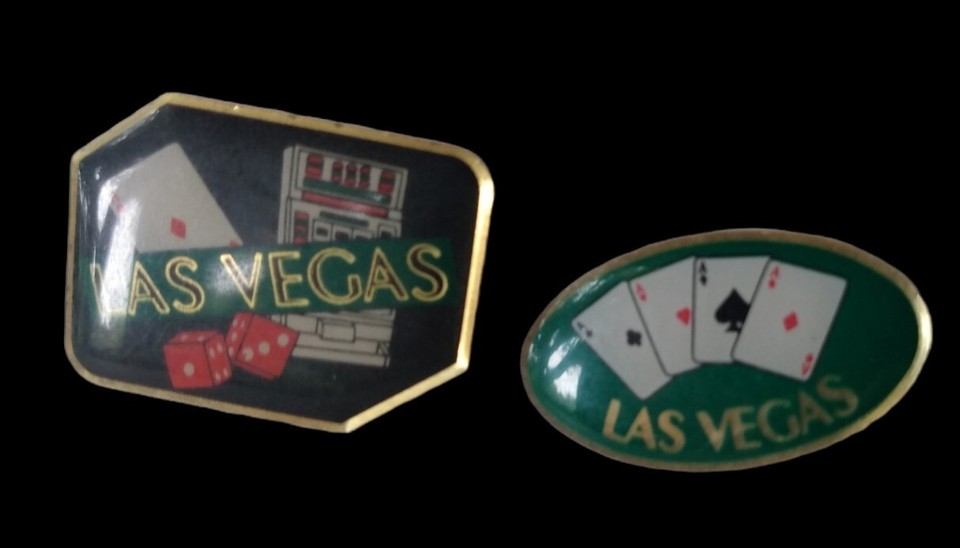 Las Vegas Pin Back Four Aces Gold Tone Cards Dice Gambling VTG Lapel ...